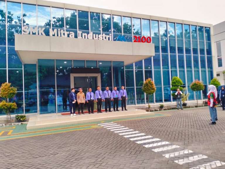 Official Website of SMK Mitra Industri MM2100 – The Real Vocational School